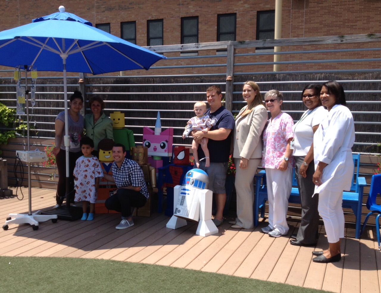 AMAZING CARDBOARD LEGO CREATED BY TEACHER